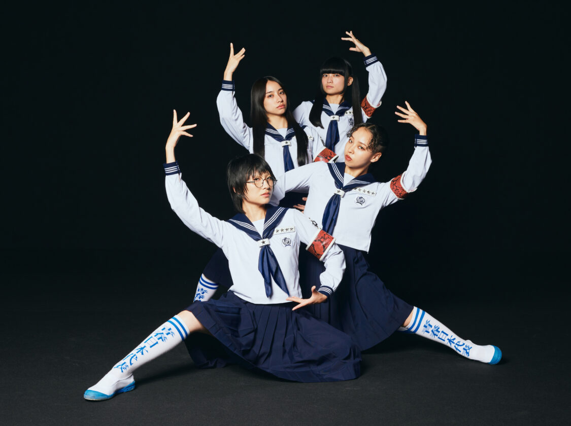 新しい学校のリーダーズ | TWIN PLANET